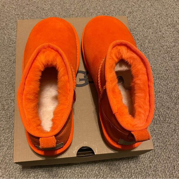 UGG | Shoes | Ugg Ultra Mini Classic Boot Size 7 | Poshmark